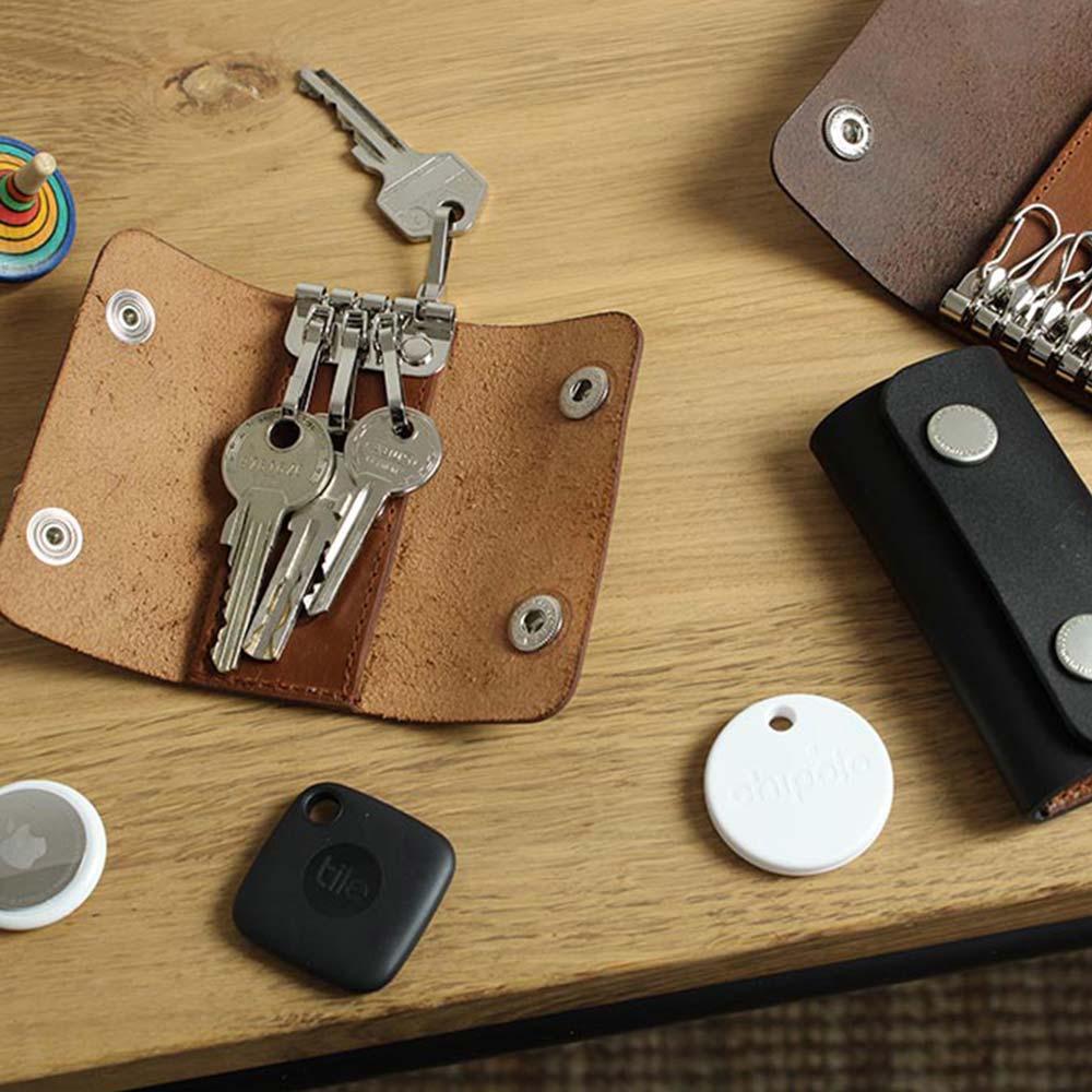 Leather smart key case store
